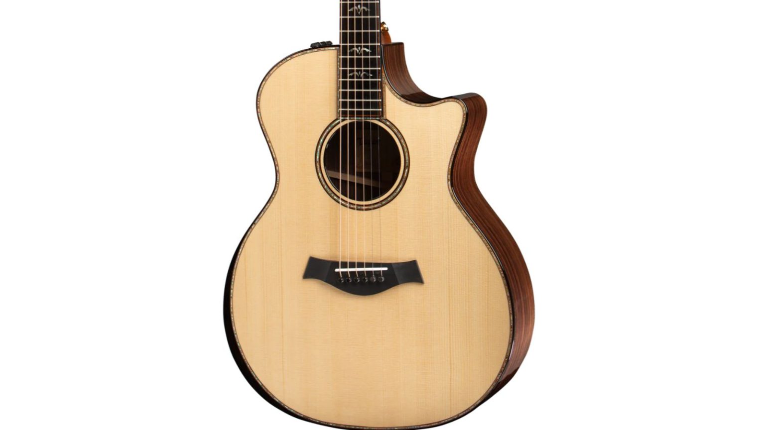 Taylor 914CE Grand Auditorium Guitar With Indian Rosewood | Sitka Spruce